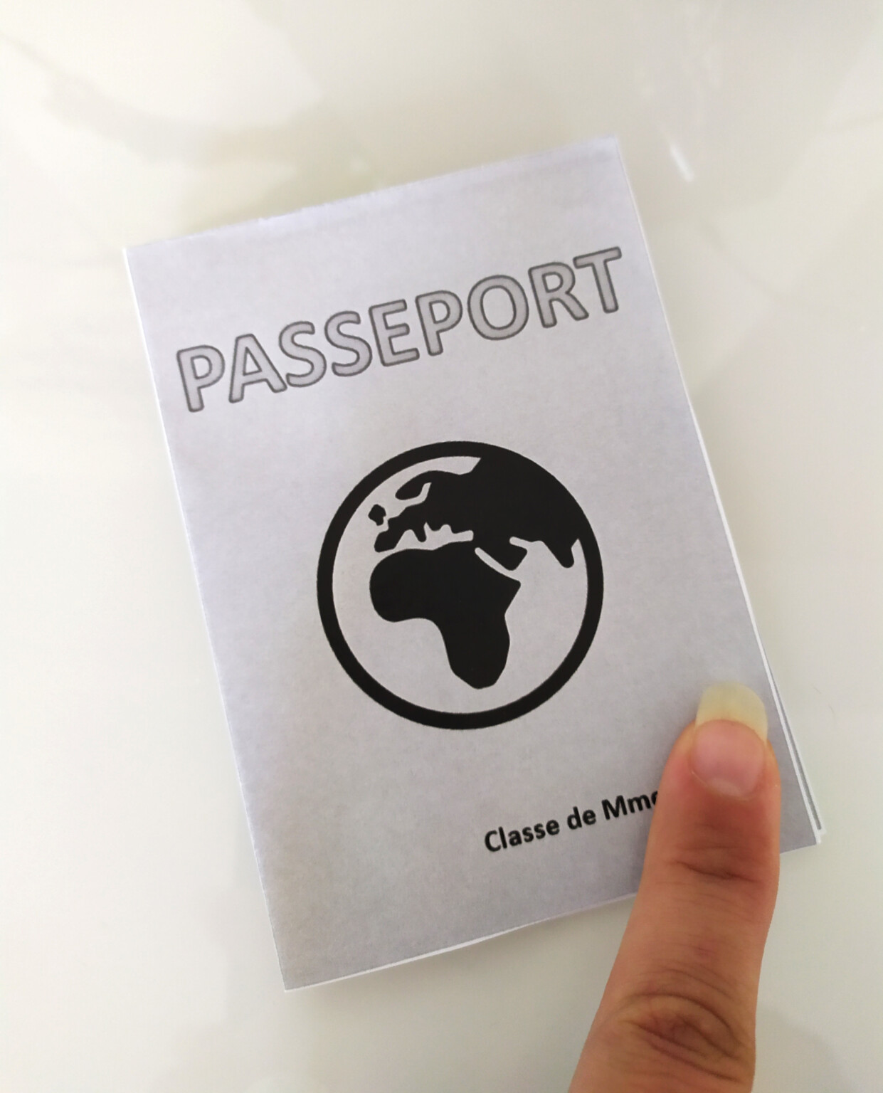 Un passeport pour notre projet Tour du Monde ! | Maicresse